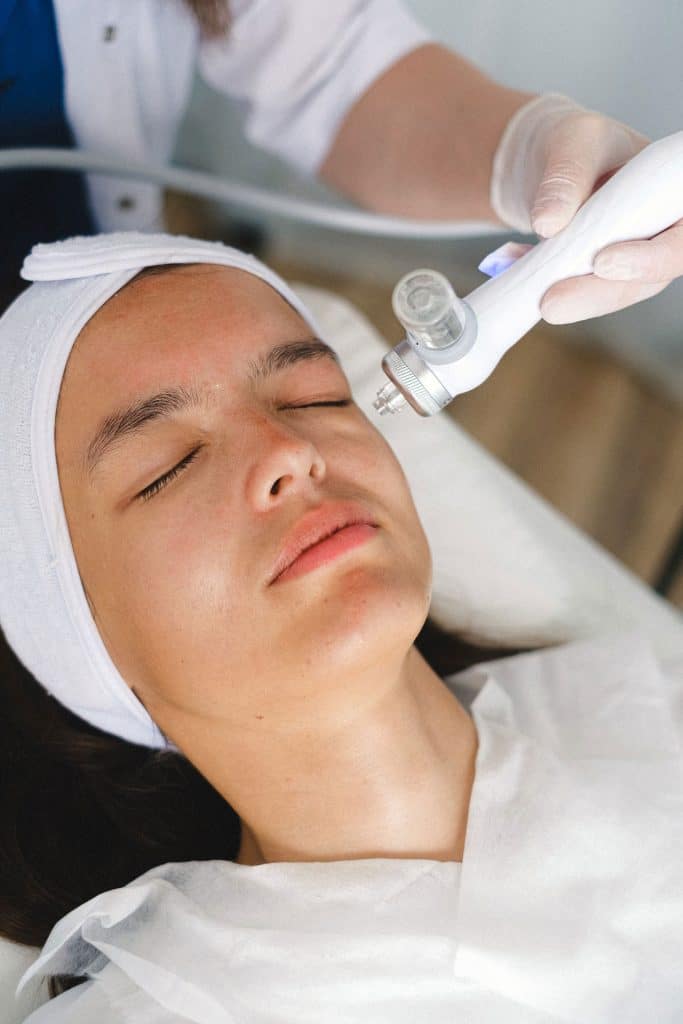 MicroLaser Peel - Live Younger